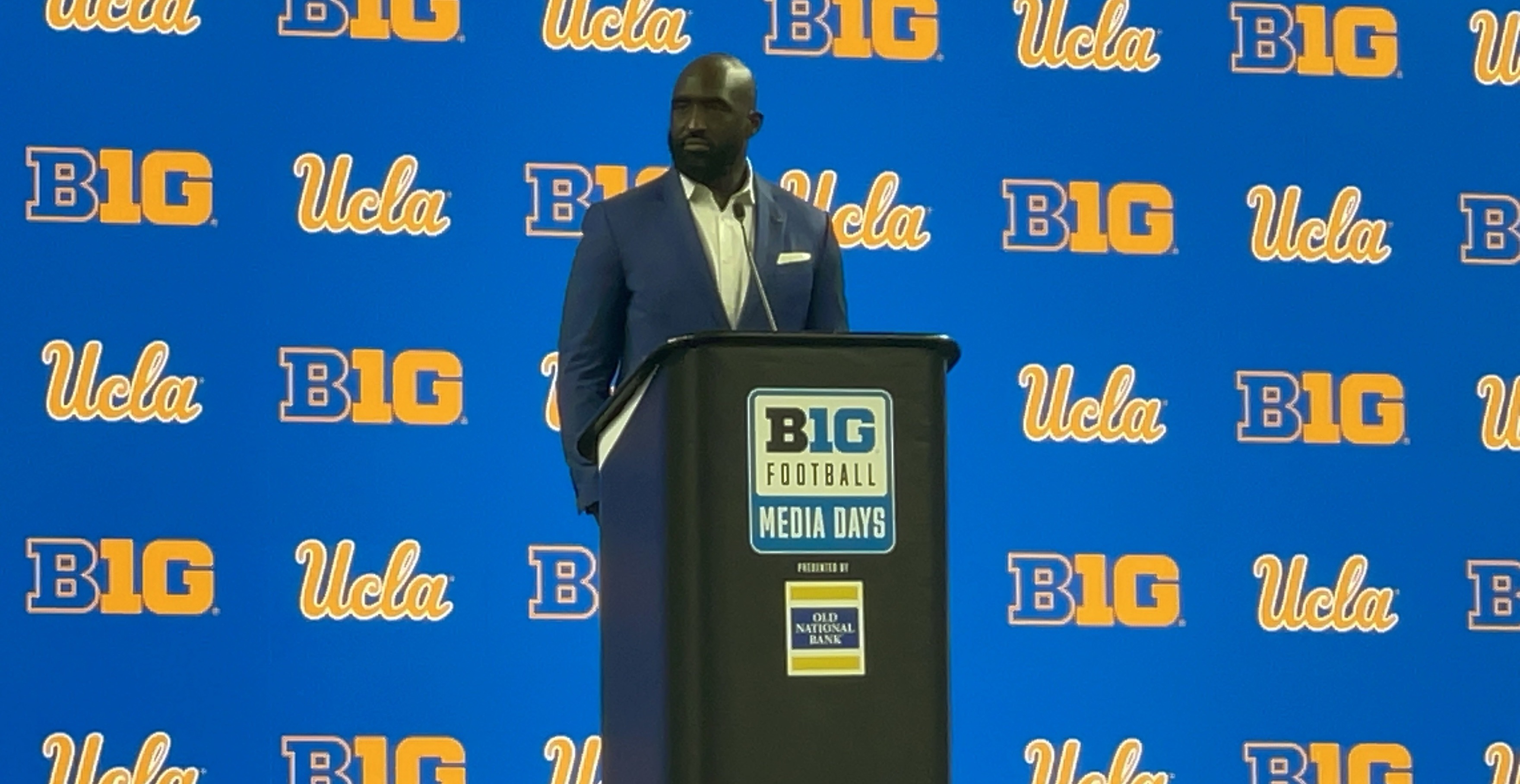 Did UCLA Coach DeShaun Foster "Stick the Landing" After an Embarrassing ...