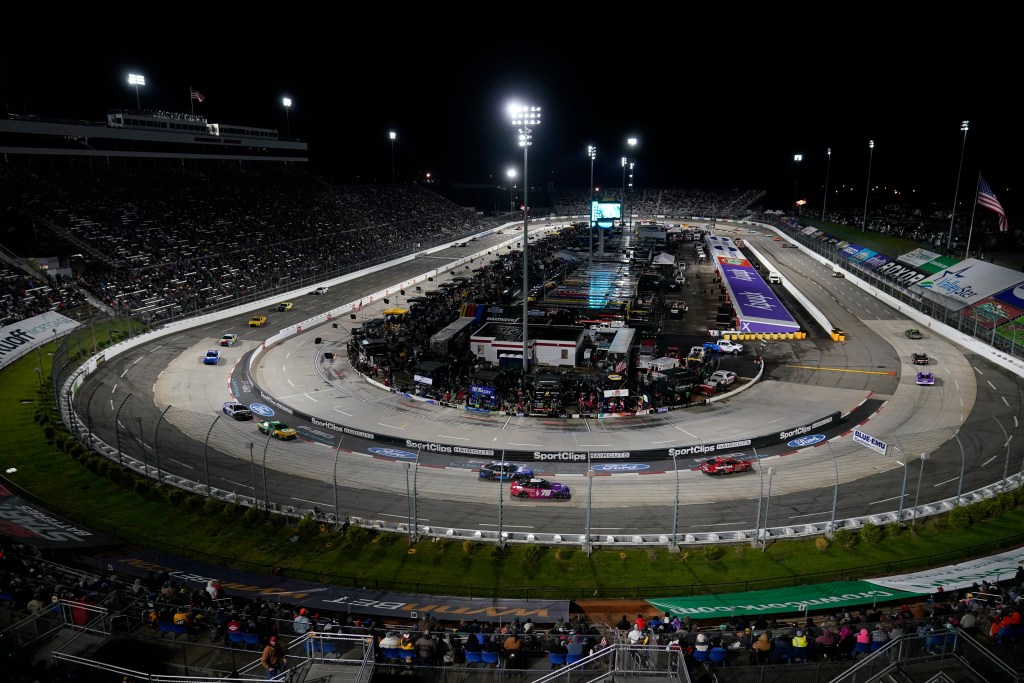 NOCO 400 Preview: NASCAR takes on Martinsville
